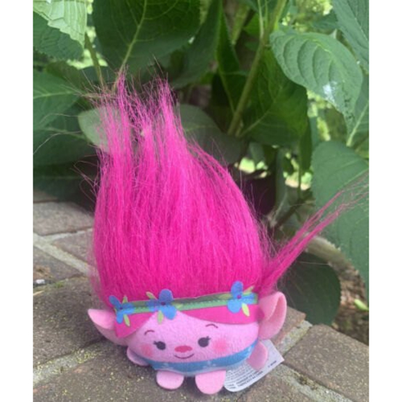 Dreamworks | Toys | Dreamworks Trolls Poppy Collectibles Soft Plush ...